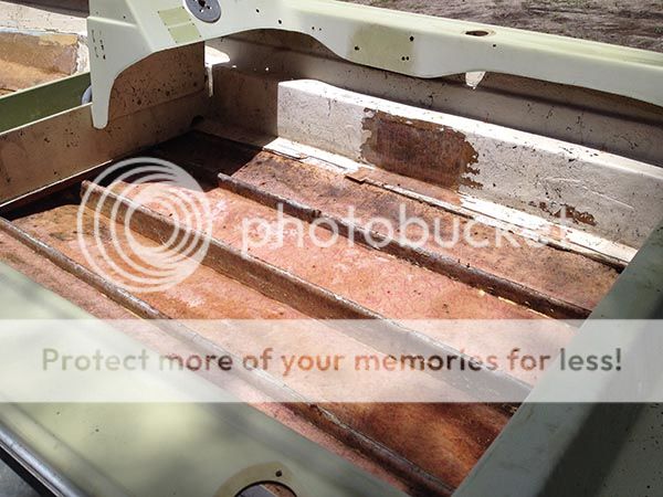 1976 Dixie Skiff rebuild | Dedicated To The Smallest Of Skiffs